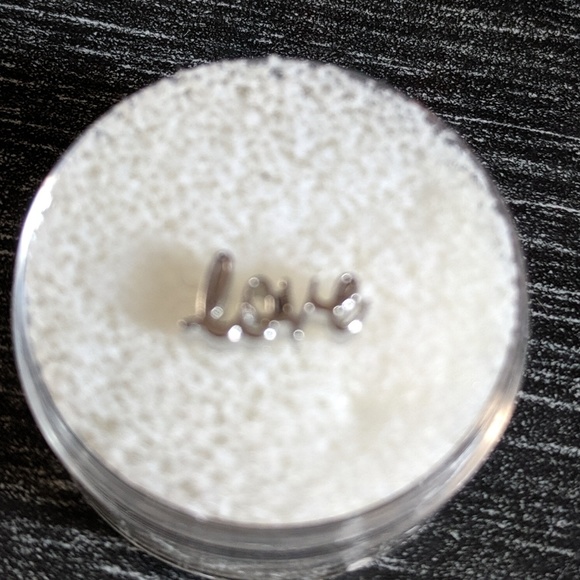 Origami Owl | Jewelry | Origami Owl Love Charm | Poshmark